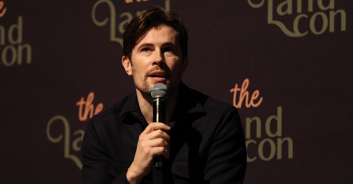 [Video] Outlander Season 8: David Berry talks about Lord John Grey and ...
